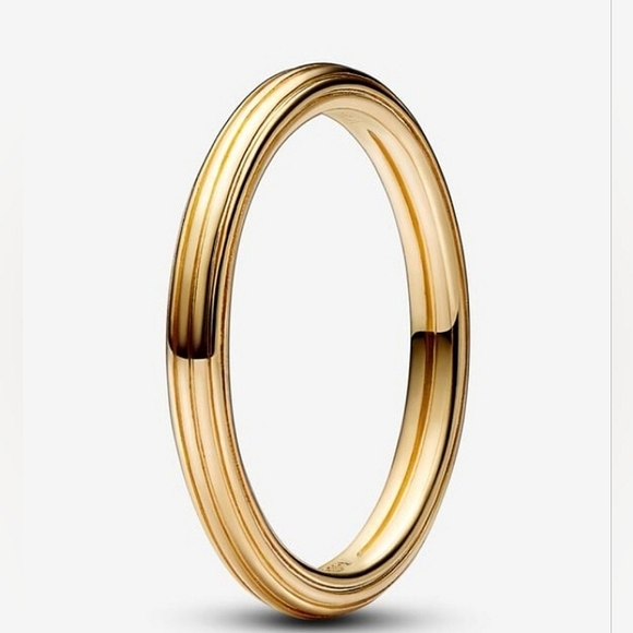 Pandora | Jewelry | Authentic New Pandora Me Ring 4kgp | Poshmark